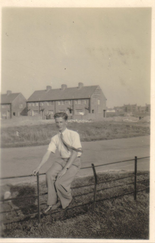 St Eval Airfield - Saint Eval Archive